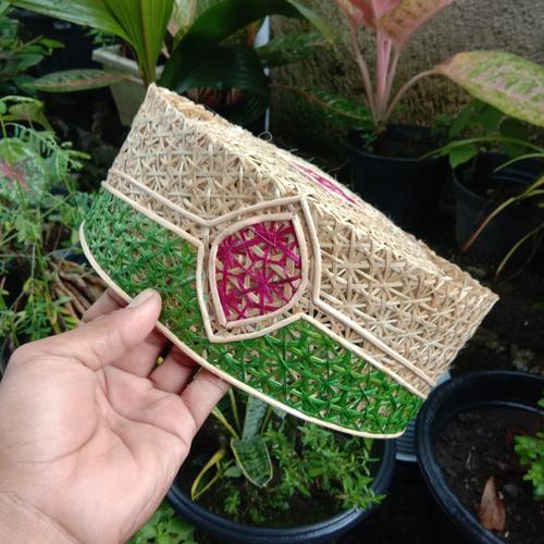 Jual kopiah bambu anyam asli | peci bambu | songkok kuplok kopyah ...