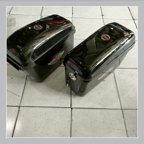 Jual box samping motor universal Kmi side box kmi - Hitam - Kota ...