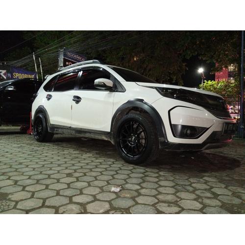 Jual modifikasi velg plus ban mobil honda brv pakai ring 18 free ongkir ...