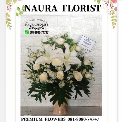 Jual bunga meja/lili/rangkaian/ bucket mawar /buket bunga asli / kado ...