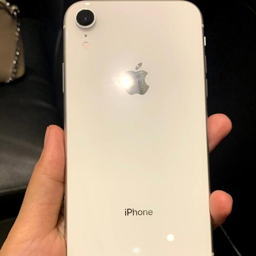 Jual iphone xr 64gb warna putih second inter mulus fullset - Putih ...