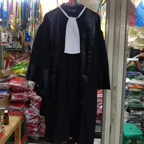 Jual toga pengecara atau toga advokat ukuran; XXL - Jakarta Pusat - DOA ...