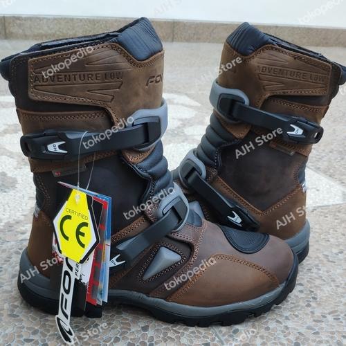 Jual Sepatu Touring Motor Forma Adventure Low Brown Waterproof Original ...