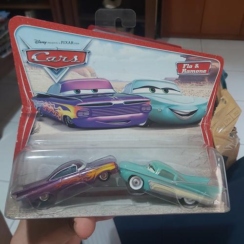 Jual Mattel Disney Cars Flo & Ramone - Jakarta Timur - Mainan aja ...