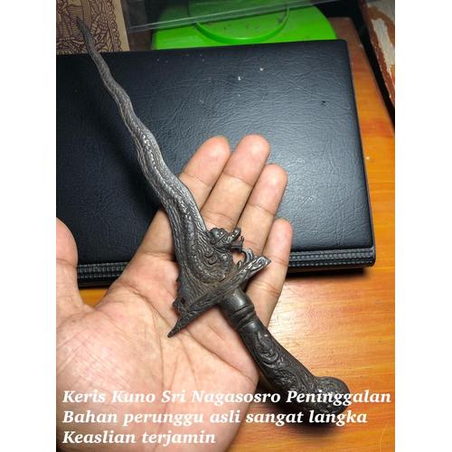 Jual Keris Kuno Nagasosro peninggalan dari Kutai Asli Kalimantan - Kab ...