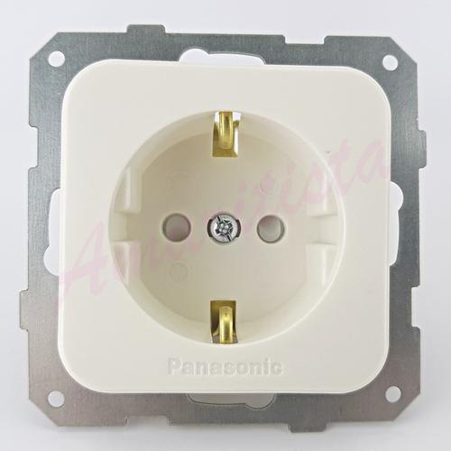 Jual Stop Kontak CP Panasonic WEJ1121-7 With Grounding , Safety Shutter ...