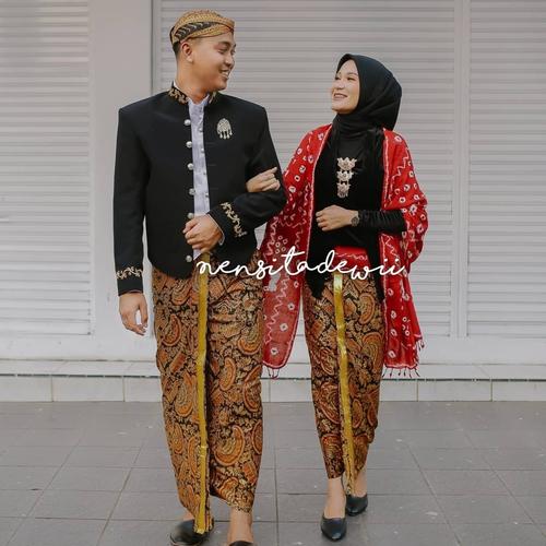 Jual Sepasang Baju Prewed / Baju Adat Jawa - Solo, Motif Semenromo ...