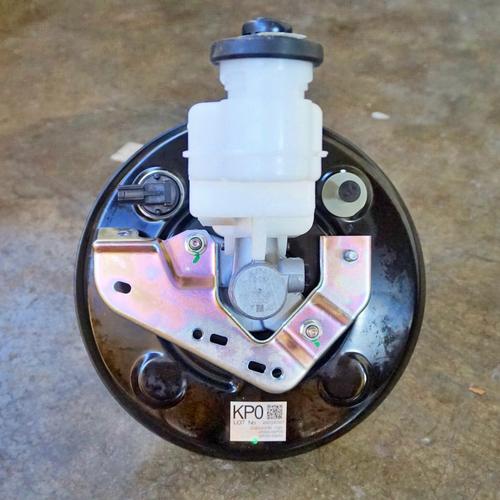 Jual BRAKE BOOSTER MASTER REM ASSY TOYOTA INNOVA REBORN FORTUNER VRZ ...