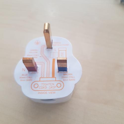 Jual cok plug colokan kaki 3 ada lampu - Kota Batam - pelayanan prima ...