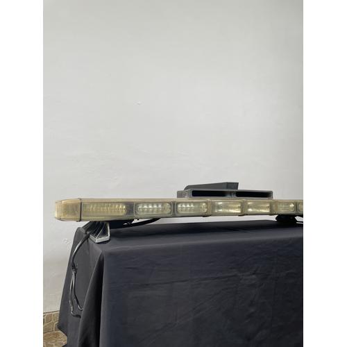 Jual Whelen LFL Liberty Lightbar, SA40 LoPro, Relay Control, Control ...