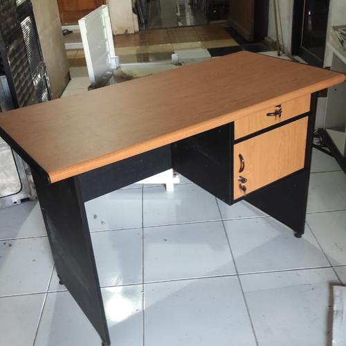 Jual Meja Kerja / Meja Kantor / Meja Lapto - MK 1201 - Kab. Minahasa Utara - Yosua Meubel ...