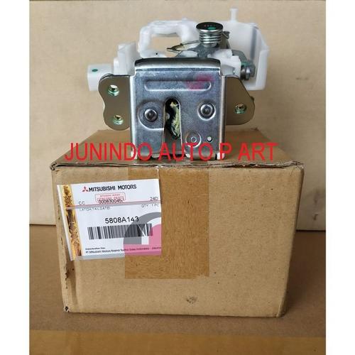 Jual LOCK PINTU BAGASI XPANDER - LATCH TAILGATE 5808A143 - Jakarta ...