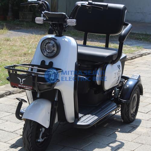 Promo Sepeda Listrik Roda 3 U-Winfly Maleo Cicil 0% 3x - Kota Malang ...