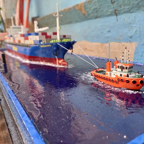 Jual miniatur Kapal temasline sungai mas dan tugboat kapal cargo ...