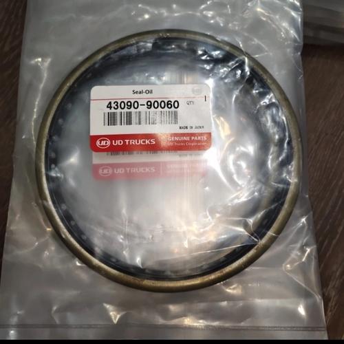 Jual OIL SEAL RODA BELAKANG UD TRUKCS 43090-90060 NISSAN CWB45 CWB520 ...