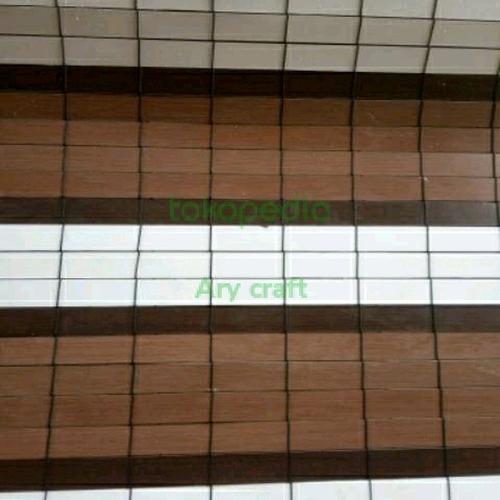 Jual Krey Pvc outdoor motif warna ukuran permeter persegi - 2 warna ...