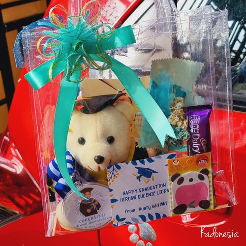 Jual kado wisuda / hadiah wisuda / hampers graduation - hampers tosca ...