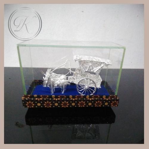 Jual Miniatur Gerobak Sapi 14 cm perak Kotagede Silver Plated - Kota ...