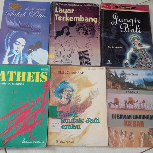 Jual NOVEL SALAH PILIH, LAYAR TERKEMBANG, ATHEIS, KATAK HENDAK JADI LEMBU - Jakarta Barat ...