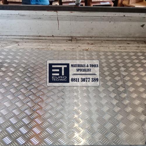 Jual Plat Bordes Aluminium 3mm x 1,2M x 2,4M | Checkered Plate ALM 3mm ...