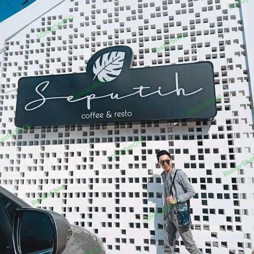 Jual roster minimalis putih motif dadu lb3 terbaru - Kab. Bogor ...