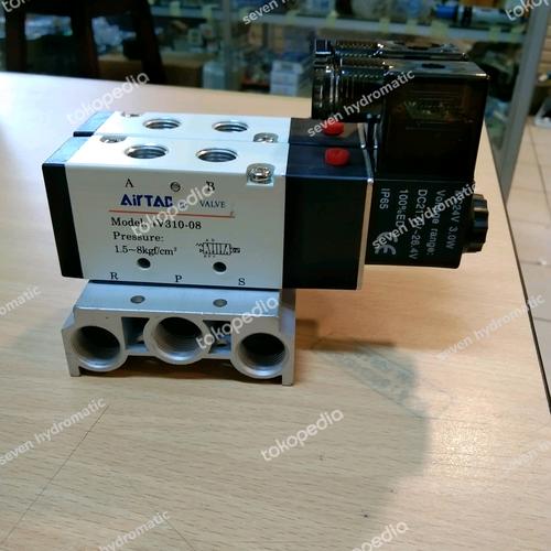 Jual SOLENOID VALVE AIRTAC 4V310-08 1 SET 2 UNIT VALVE DAN MANIFOLD 2 SUSUN - 24 vdc - Jakarta ...