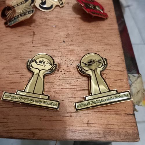 Jual pin HIPMI kuningan sepuh emas - lapis fyber, peniti - Jakarta ...