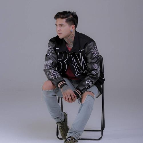 Jual Jaket Varsity Hitam Original Full Bordir - Hitam BM, L - Kab ...