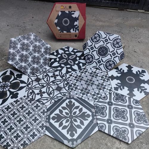 Jual Roman Type GH348059 D'santorini - Keramik Hexagonal Motif Bunga ...