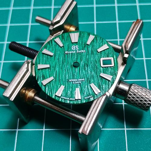 Jual seiko mod dial grand seiko GS mod nh35 7s26 spring drive green ...