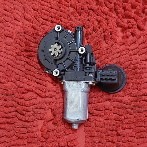 Jual Motor Power Window Toyota Innova Depan Kiri Barang Original Denso ...