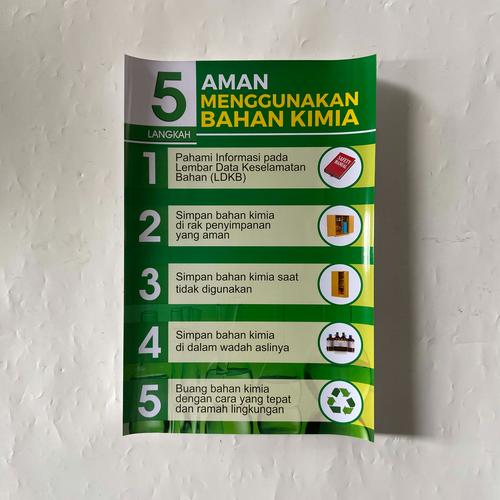 Jual Poster Aman Menggunakan bahan kimia, Poster Laboratorium - Kab ...