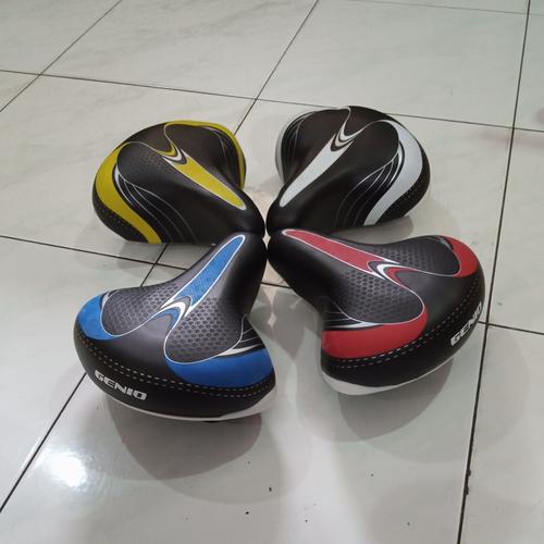 Jual Sadel / saddle jok sepeda mini / MTB lebar Genio Per Empuk ...