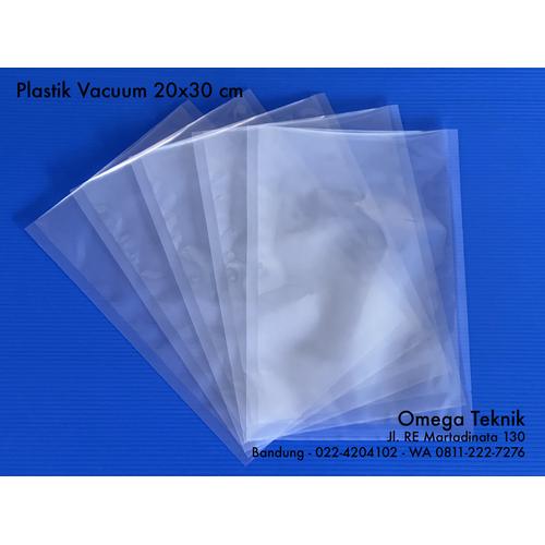 Jual Plastik Vakum/Vacum/Vacuum 20 x 30 cm MURAH SUPER - Kota Bandung ...
