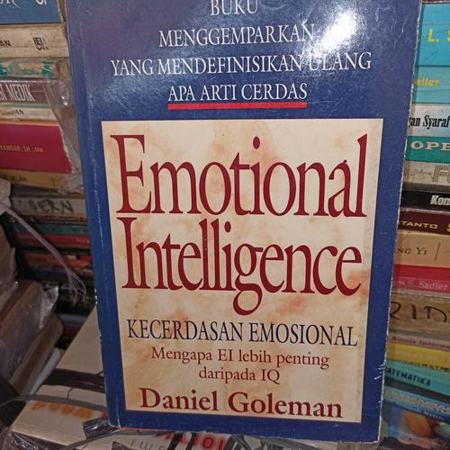Jual EMOTIONAL INTELLIGENCE Daniel Goleman edisi Indonesia - Jakarta Utara - Toko Buku Pitler ...