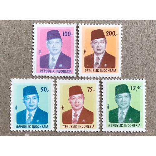 Jual PM951-PERANGKO PRANGKO INDONESIA SERI PRESIDEN SOEHARTO,1980 ...