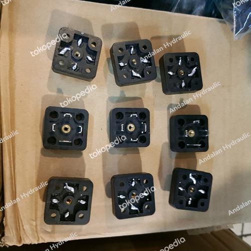 Jual CONNECTOR 4 PIN / KONEKTOR SWITCH 4 PIN / DINPLUG 4 PIN / SOCKET 4 ...