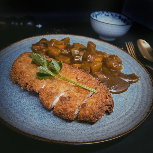Jual Japanese Chicken Katsu / Beef Curry for 2 - saikoro - Kota ...