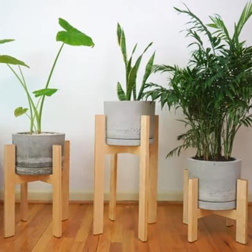 Jual STANDING POT KAYU H STANDAR - TINGGI 20, LEBAR 20 - Kab. Jember ...