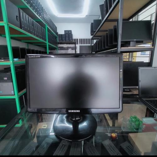 Jual MONITOR SAMSUNG LED 19 INCH WIDE SCREEN SUPER MULUS - Kota Bekasi ...