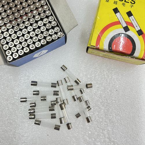 Jual fuse kaca besar 1A 2A 3A 5A 10A 25A 6x30mm - 1A - Jakarta Barat ...