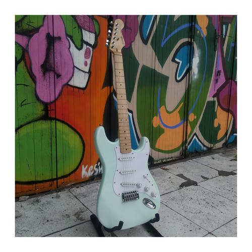 Jual Gitar elektrik Original difergio Hijau Melon - Kota Yogyakarta ...