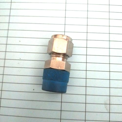 Jual male connector 3/8odx 3/8 male npt. .Swagelok . SS -600-1-6 ...