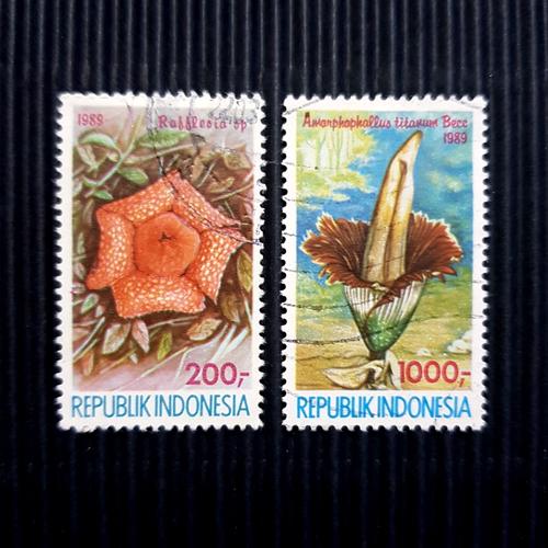 Jual Prangko INDONESIA. Rafflesia & Bunga bangkai. Set (2v) used ...