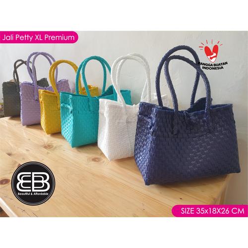 Jual Jaly Bag | Petty Xl | Tas Anyaman Plastik - Merah - Jakarta Barat ...