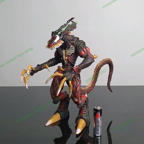 Jual venom alien the symbiote red version carnage toybiz marvel ...