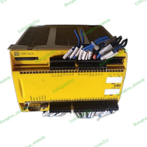 Jual PILZ PNOZ M1P 773100 Safety Relay 24vdc komplit Socket Memory card ...
