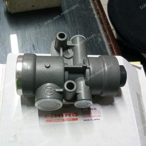Jual valve kendang /valve filter regulator eaton x8880109 truk hino 500 ...