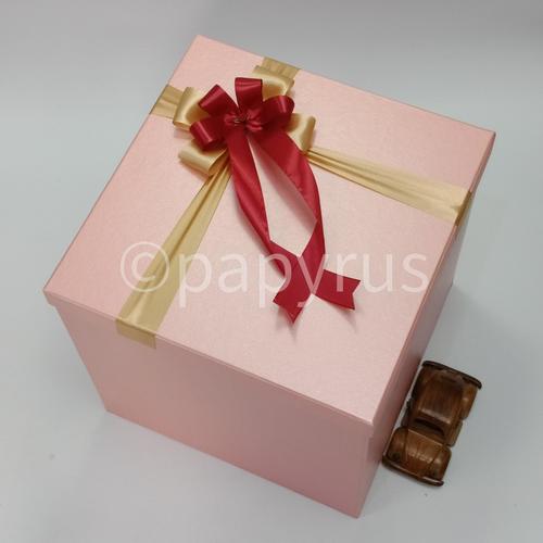 Promo PAPYRUS 30x30 tinggi 30cm Kotak Kado Gift Box Hadiah - Slide Foto ...