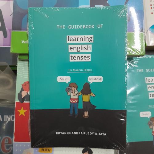 Jual BUKU THE GUIDEBOOK OF LEARNING ENGLISH TENSES - ROYAN CHANDRA ...
